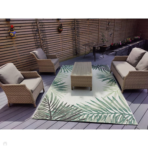 Miami 19435 Botanical Floral Palmate Durable Stain-Resistant ...