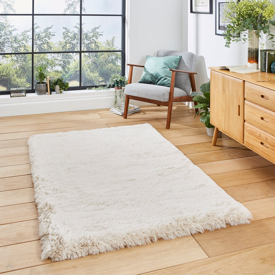 Super Teddy Faux Fur Beige Rug 080 x 150 cm Lowest Price £89.00 | Rug Love